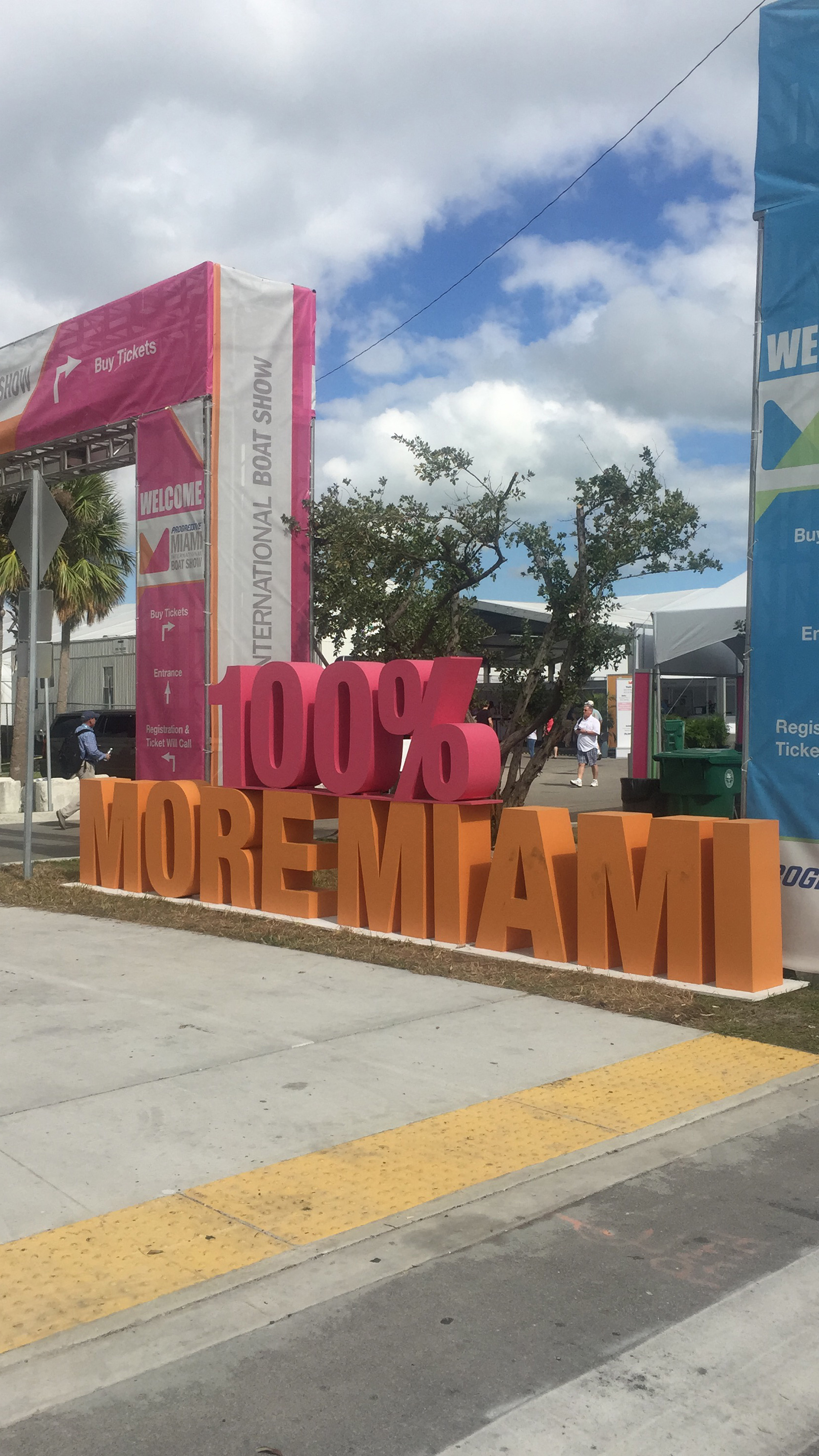 International Boat and Yacht Shows - Hello!